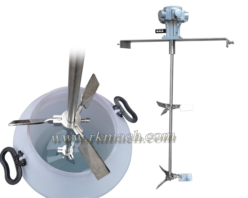 air-driven mixer for IBC tote folding mixing blade