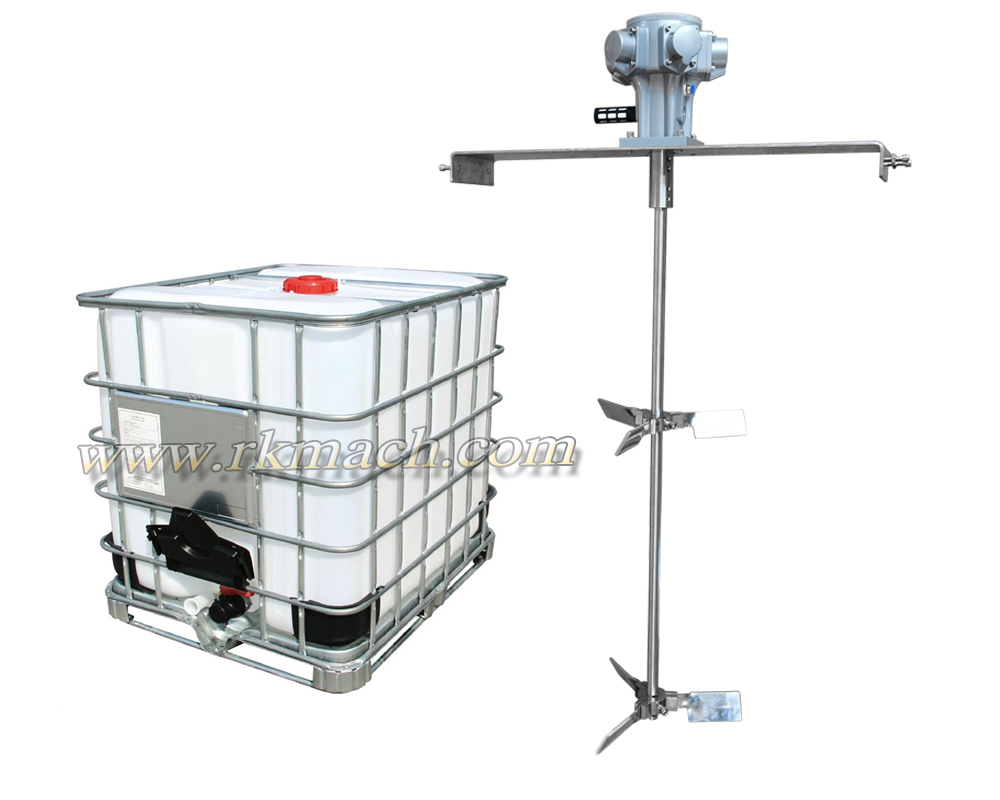 air-driven mixer for IBC tote folding mixing blade